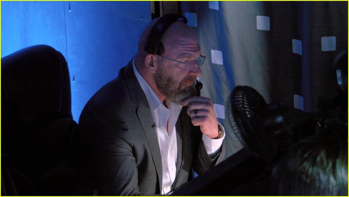 'WWE: Unreal' Cast: 10 Superstars Featured in Netflix TV Show, Trailer ...