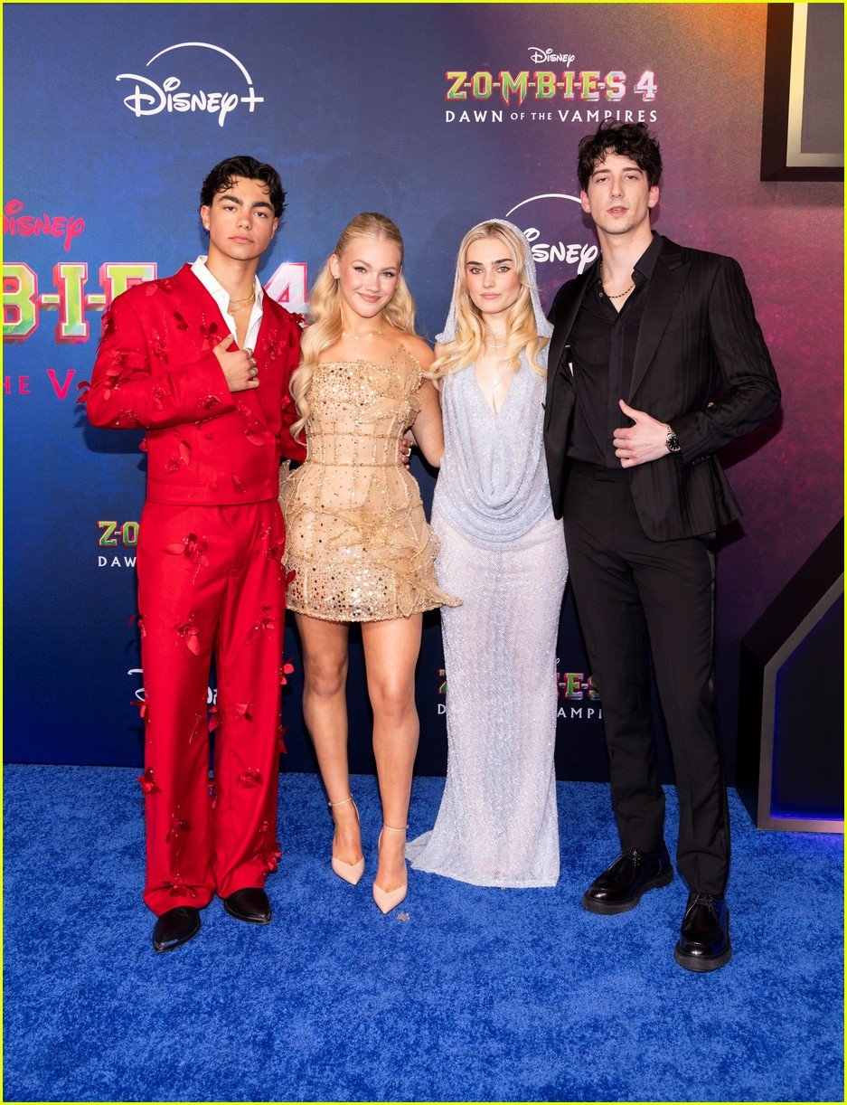 Meg Donnelly & Milo Manheim Get Support from Loved Ones at 'Zombies 4' Premiere: Photo 5181227 ...