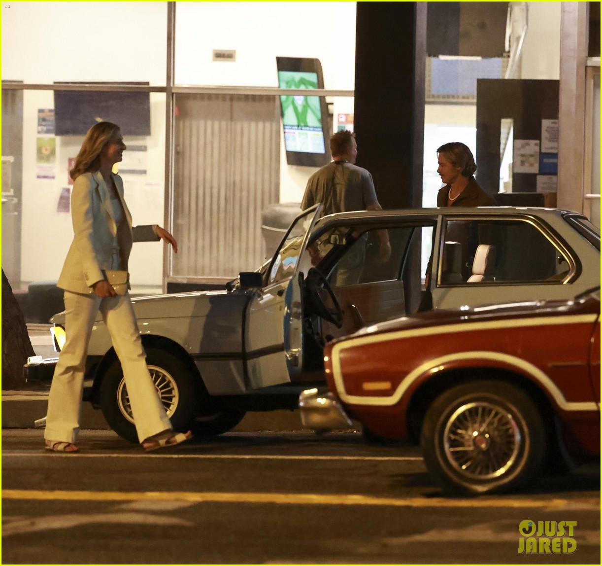 Elizabeth Debicki Seen On Set of 'The Adventures of Cliff Booth' with ...