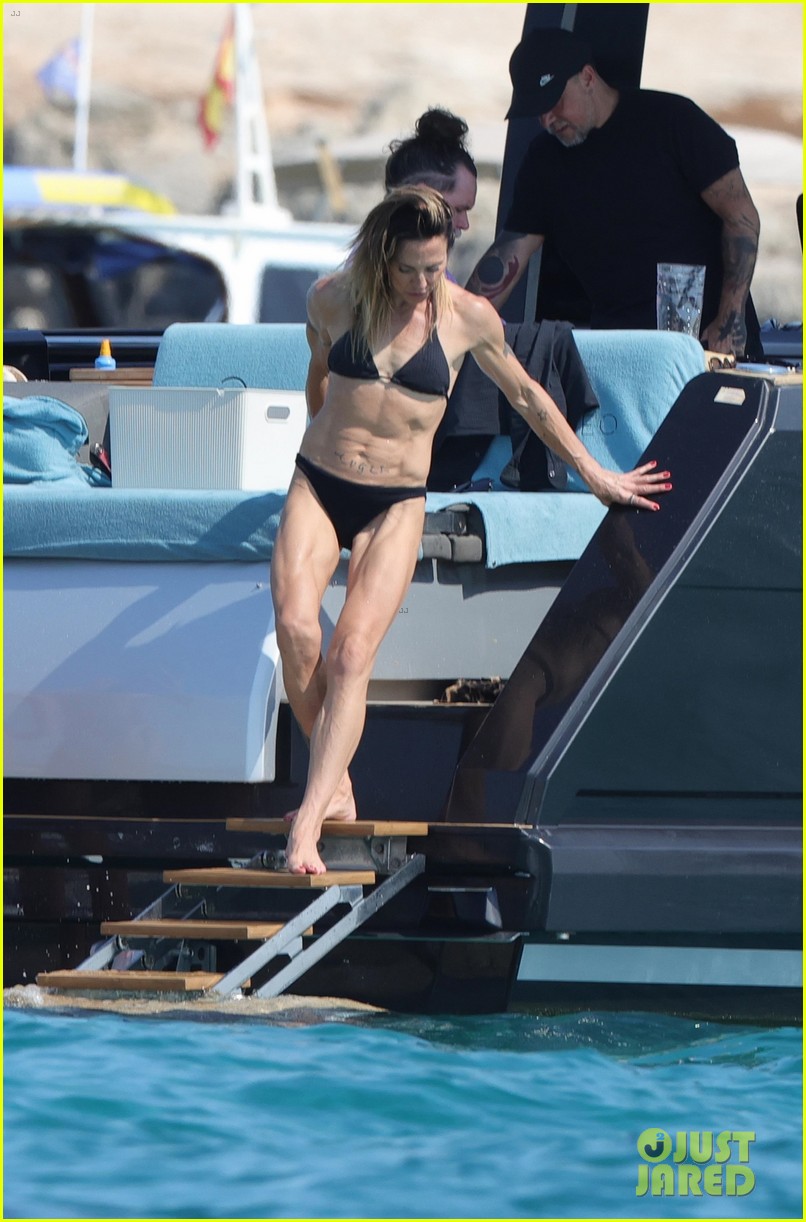 Mel C Shows Off Ripped Bikini Body, Packs on the PDA with Boyfriend ...