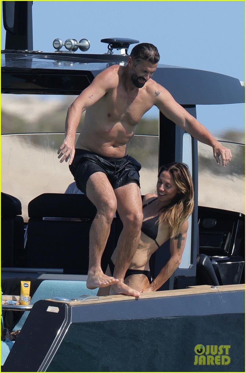 Mel C Shows Off Ripped Bikini Body, Packs on the PDA with Boyfriend Chris Dingwall in Ibiza ...
