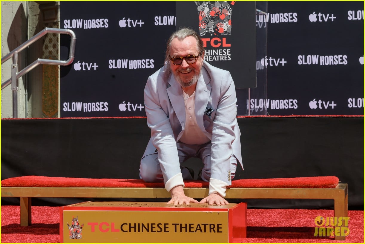 Jacob Elordi's Connection to Gary Oldman Explained After Speaking at ...