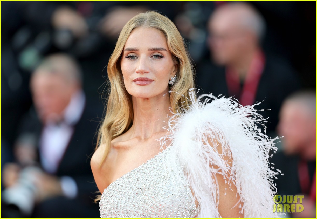 Paris Jackson, Callum Turner, & Gemma Chan Attend 'Frankenstein' Premiere at Venice Film ...