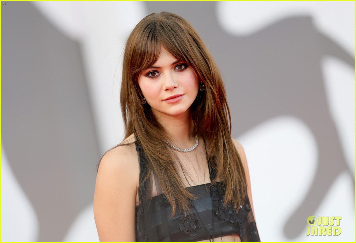 Paris Jackson, Callum Turner, & Gemma Chan Attend 'Frankenstein' Premiere at Venice Film ...