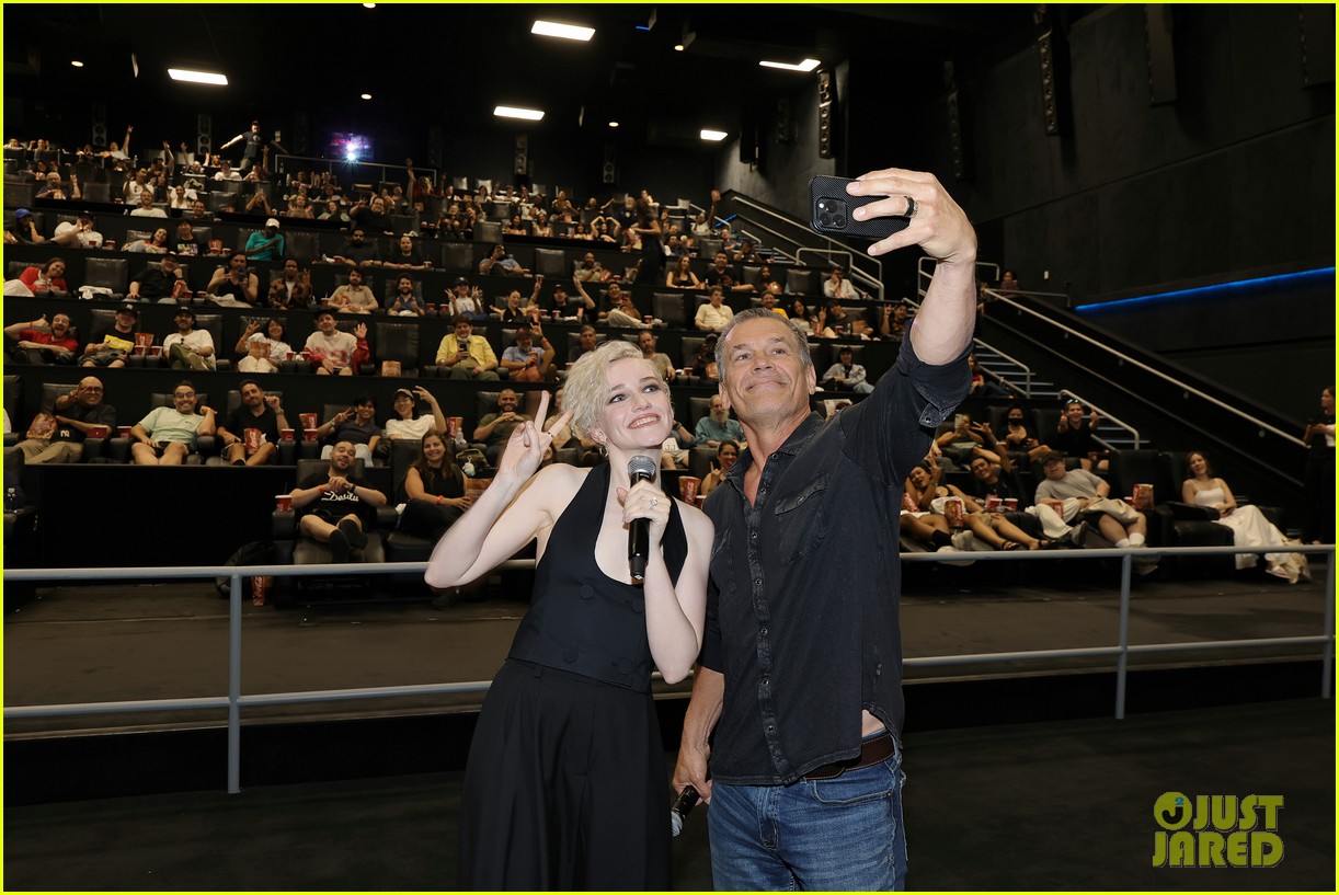 Julia Garner's Husband Mark Foster Joins Her on 'Weapons' Press Tour in ...