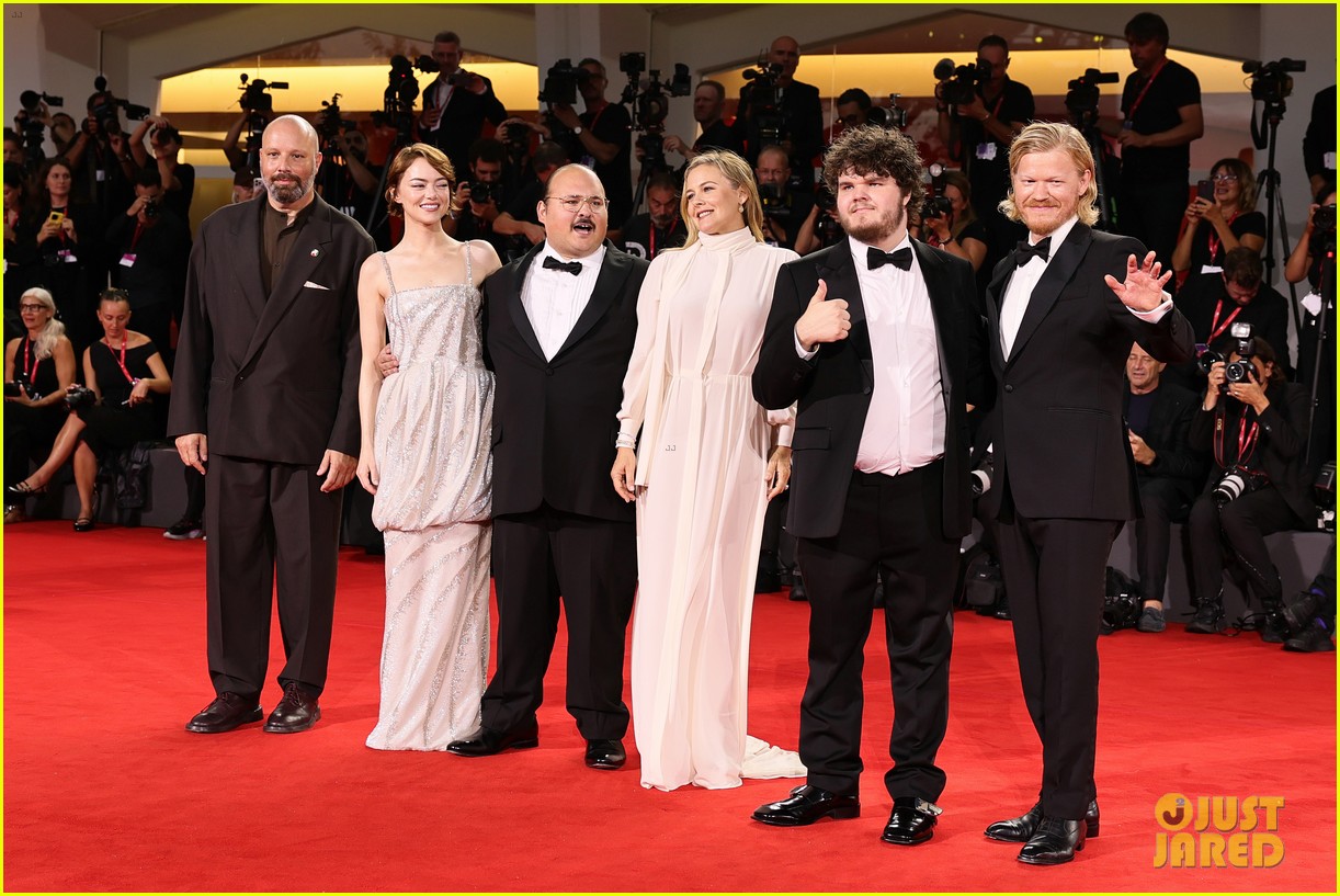 Emma Stone Gets Support from Husband Dave McCary at 'Bugonia' Premiere ...