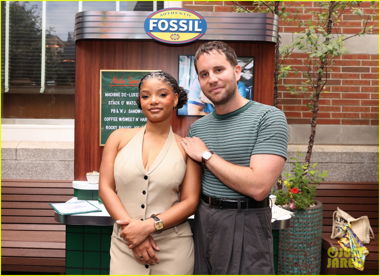 Nick Jonas Launches New Fossil Watch Collab With Ben Platt & Halle ...