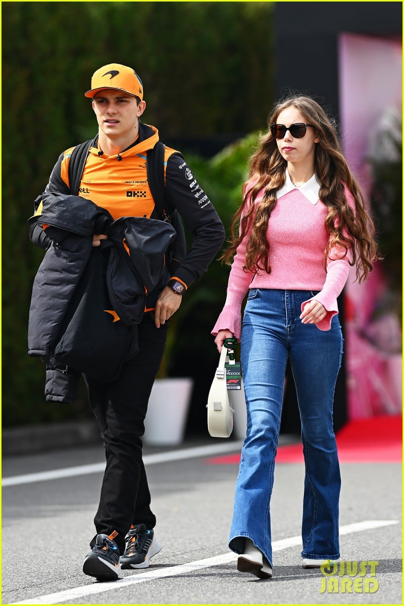 Who Is F1 Driver Oscar Piastri's Girlfriend? Meet Lily Zneimer!: Photo ...