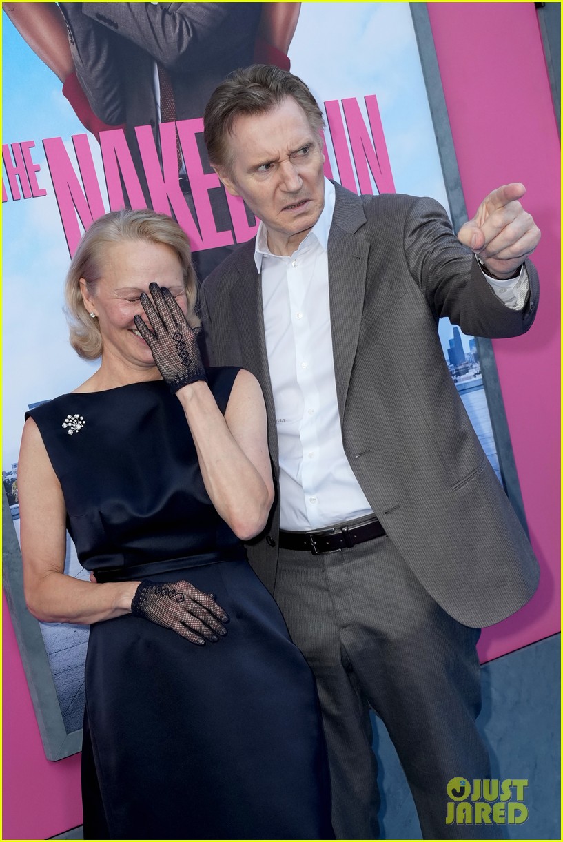 TMZ Claims Liam Neeson & Pamela Anderson Were Never Dating, But Insider Denies There Was a PR ...