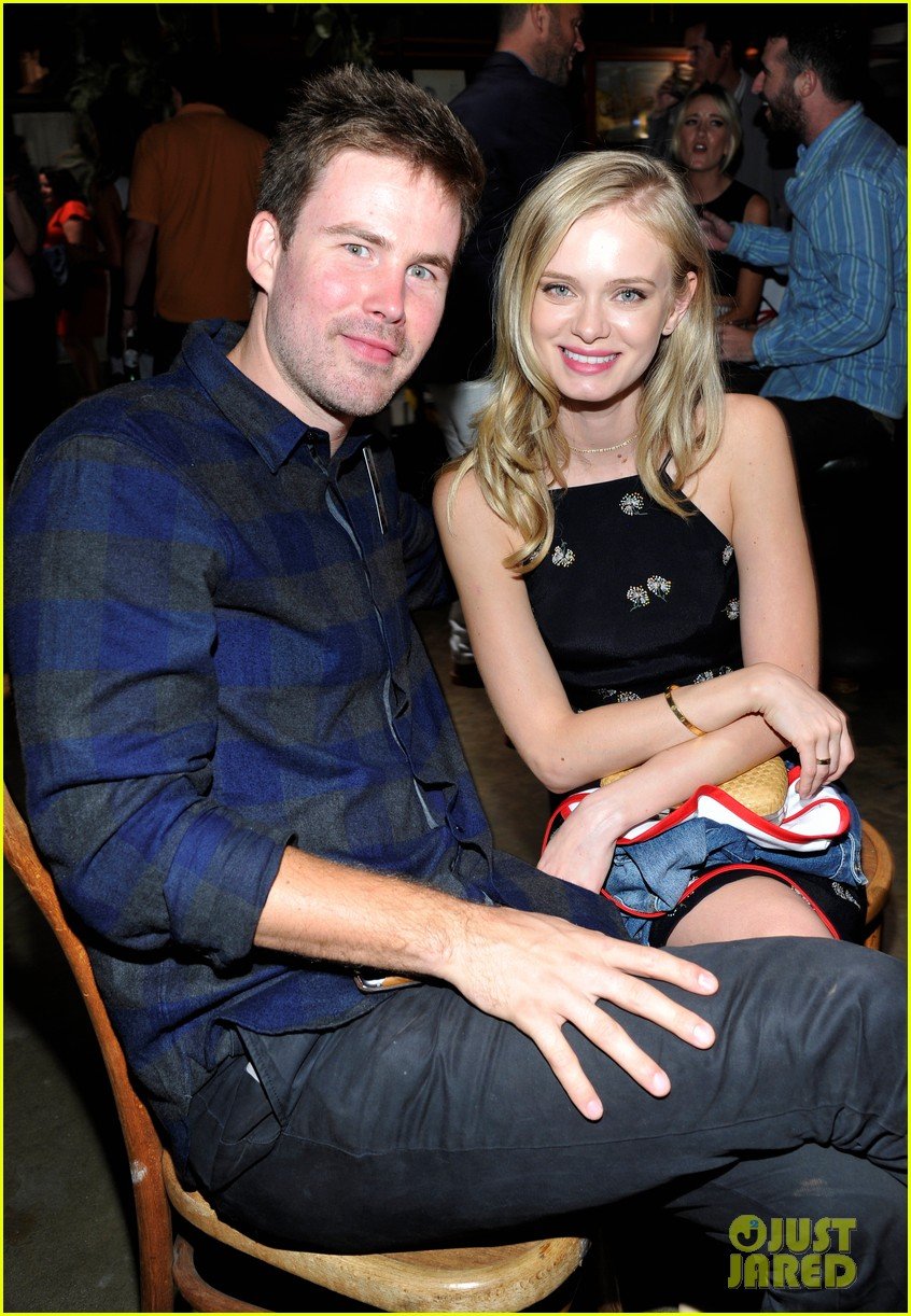 'Weapons' Director Zach Cregger's Wife Sara Paxton Says She Has a 'Sneaky Cameo' in the Movie ...