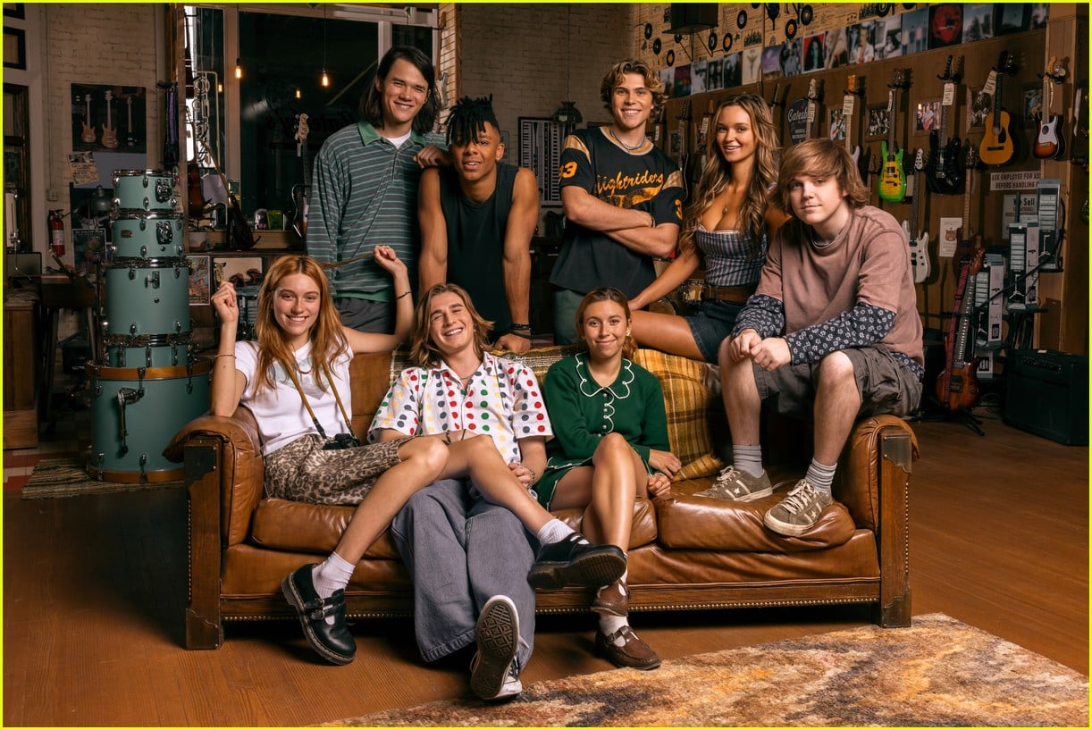 'The Runarounds' Trailer: Prime Video Debuts First Look at Upcoming Music Series From 'Outer ...