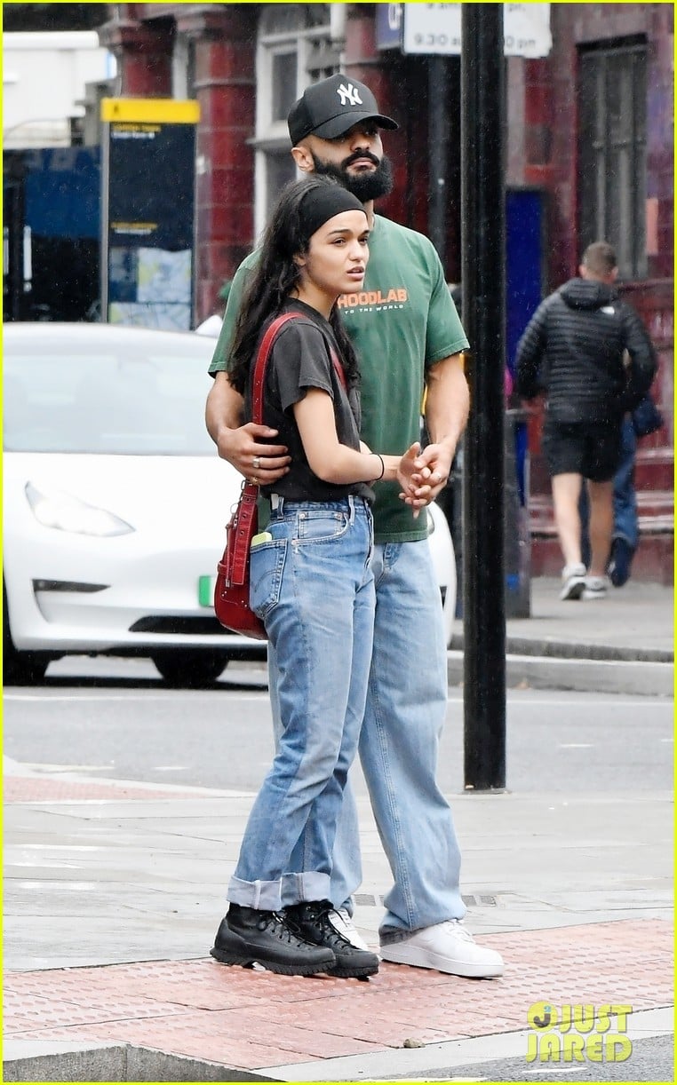Rachel Zegler Spotted on London Stroll with New Boyfriend Nathan Louis ...