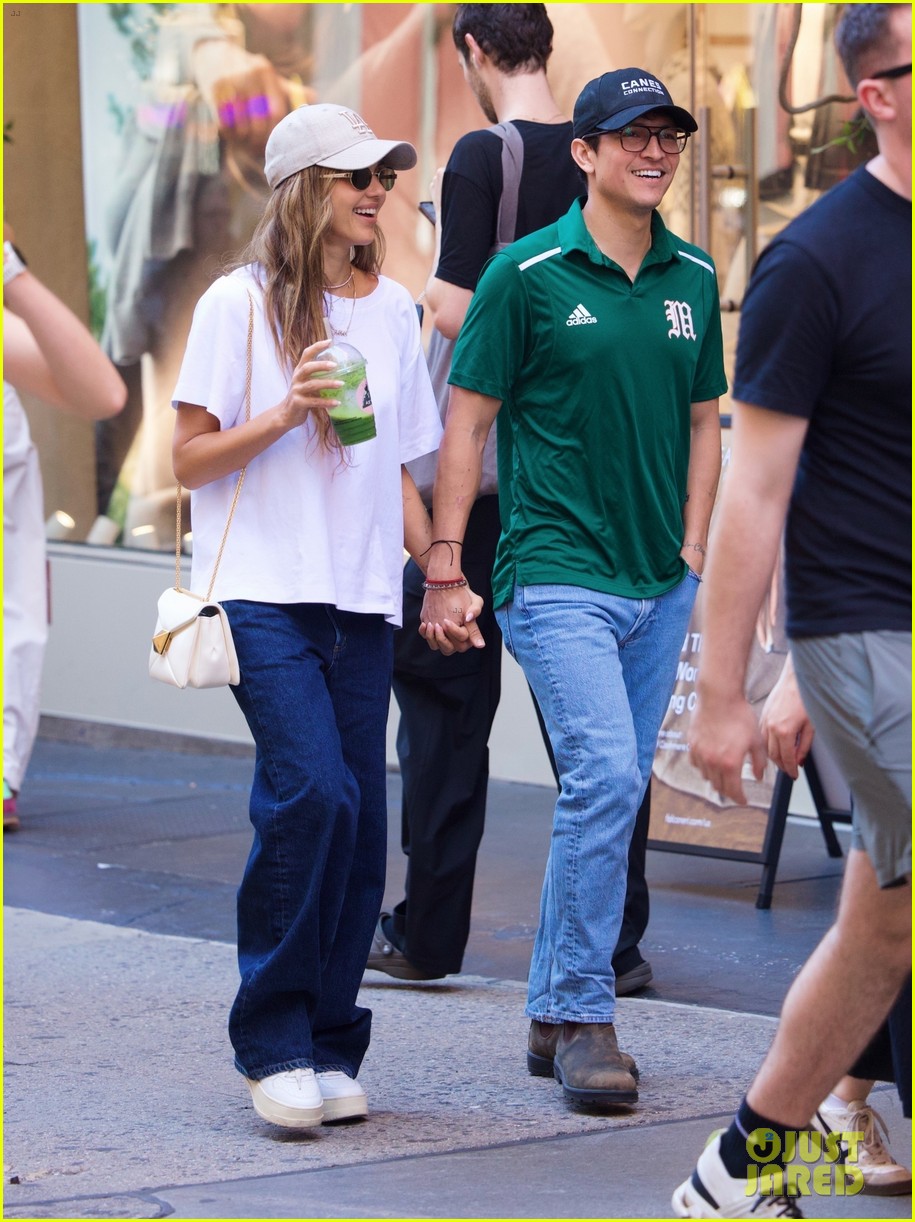 Jessica Alba & Danny Ramirez All Smiles During Friday Outing In New ...