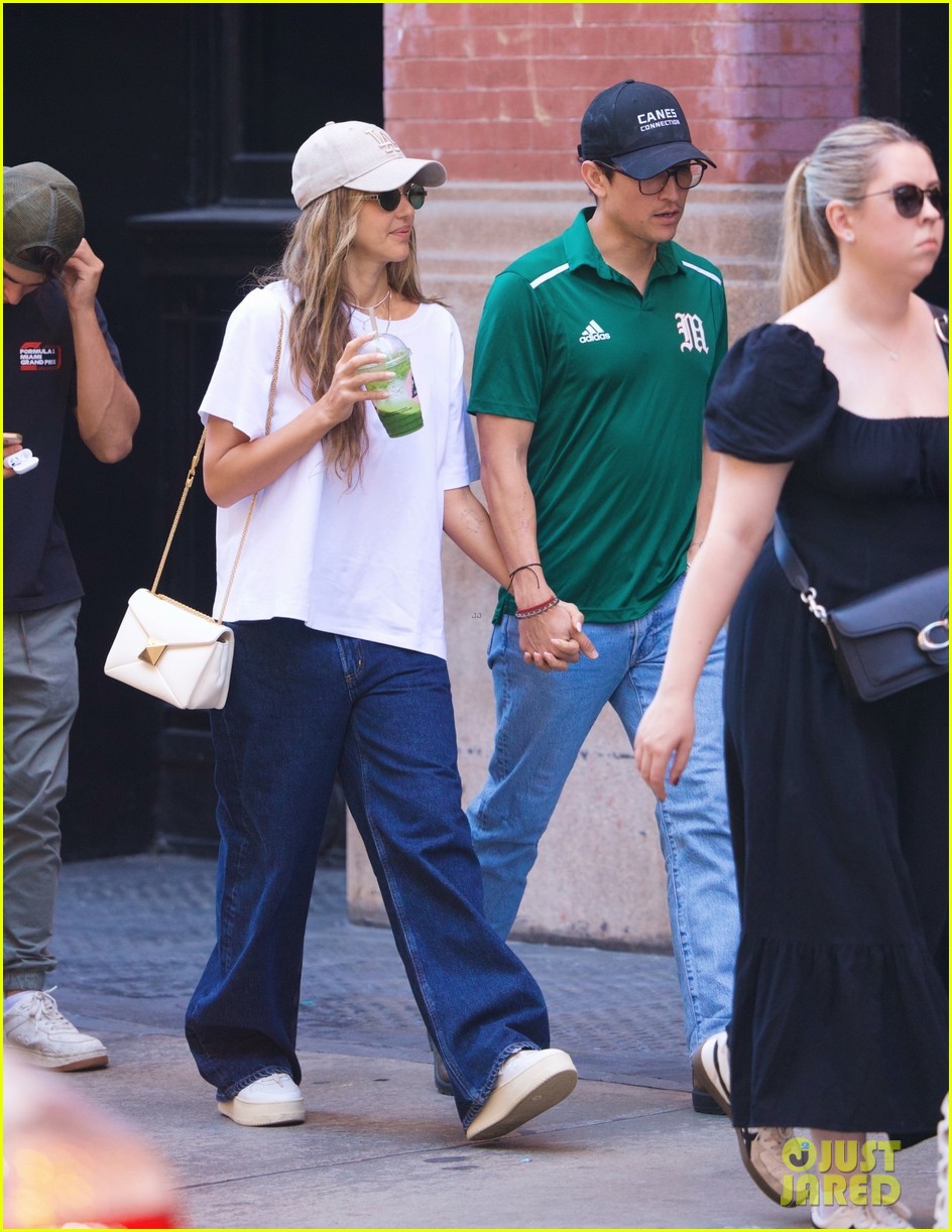 Jessica Alba & Danny Ramirez All Smiles During Friday Outing In New ...