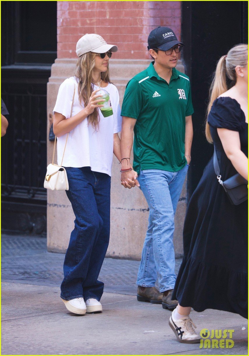 Jessica Alba & Danny Ramirez All Smiles During Friday Outing In New ...