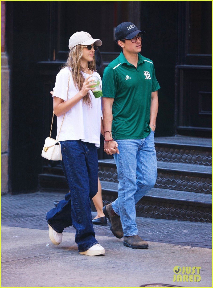 Jessica Alba & Danny Ramirez All Smiles During Friday Outing In New ...