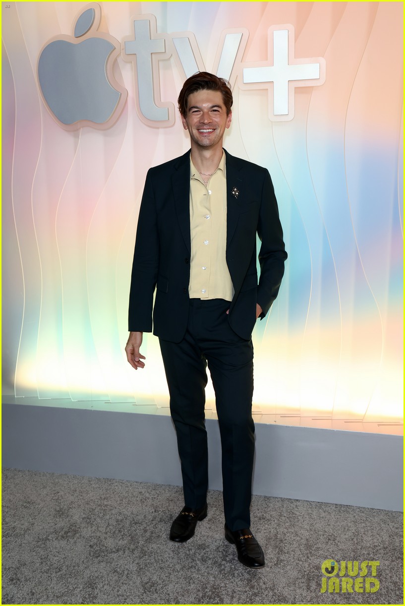 Apple TV+ Emmys Party 2025: See All the Photos of Stars Celebrating ...