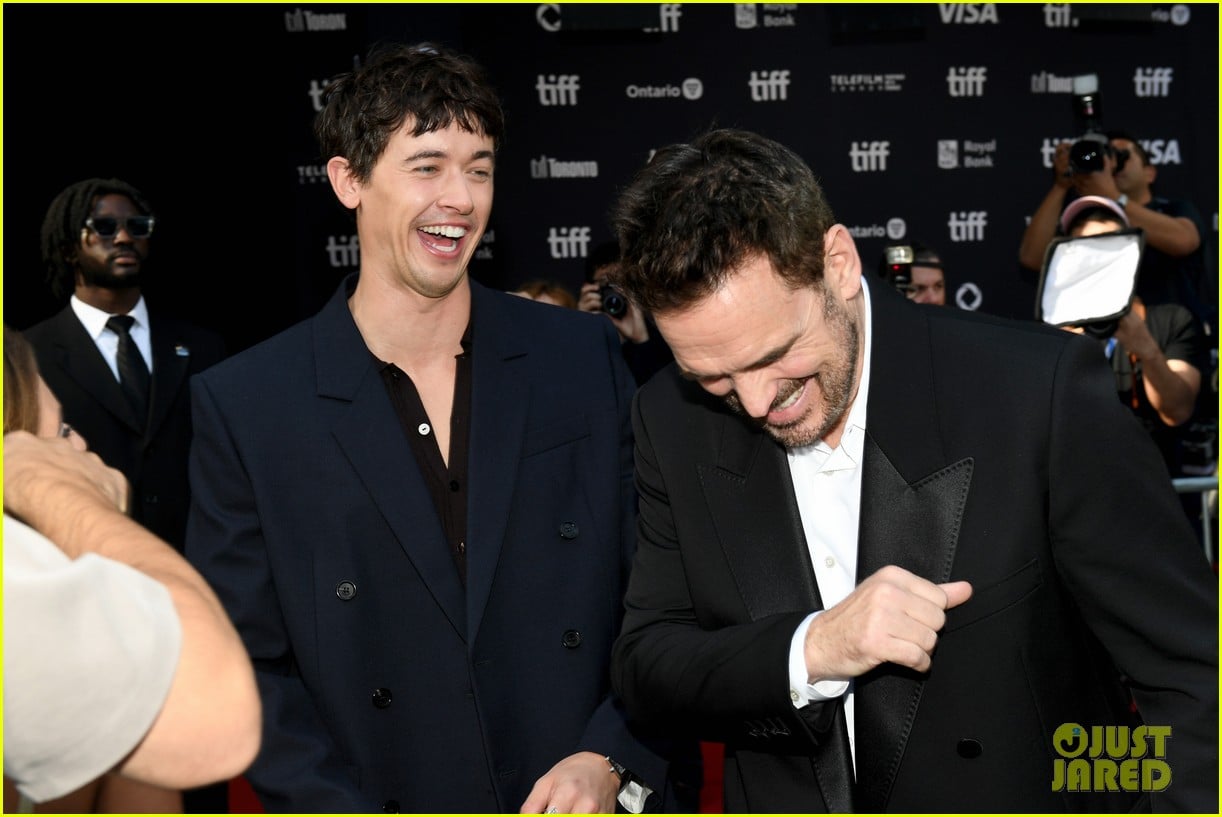 Tom Blyth & Girlfriend Daniela Norman Make Red Carpet Debut at His TIFF ...