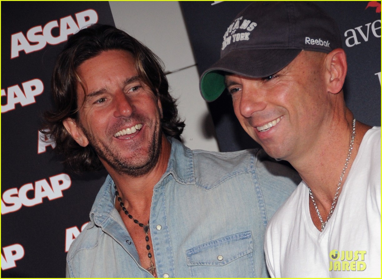 Brett James Dead - Grammy Winner Dies in Plane Crash at 57: Photo ...