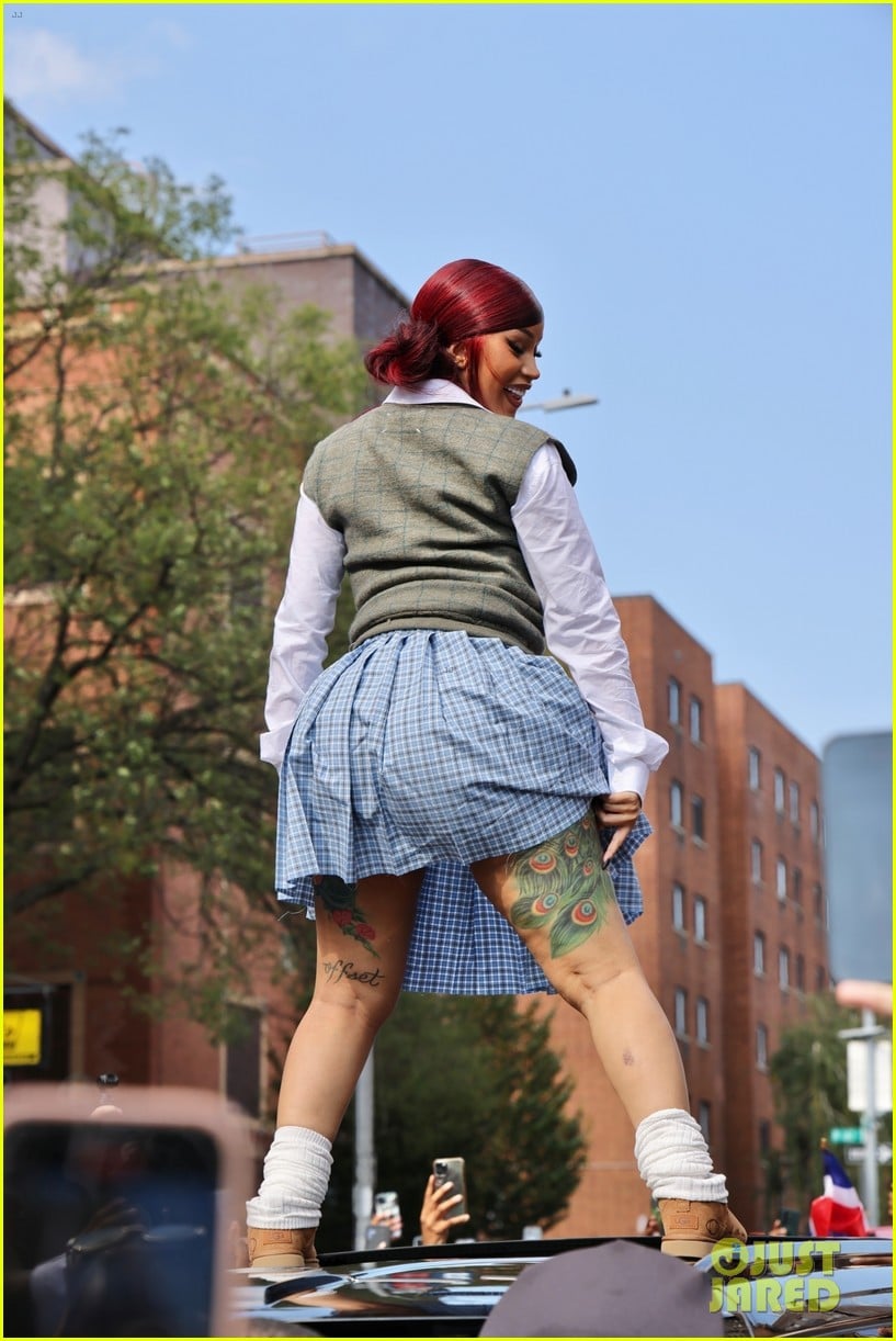 Cardi B Twerks on Top of a Car in the Bronx While Promoting Her New ...