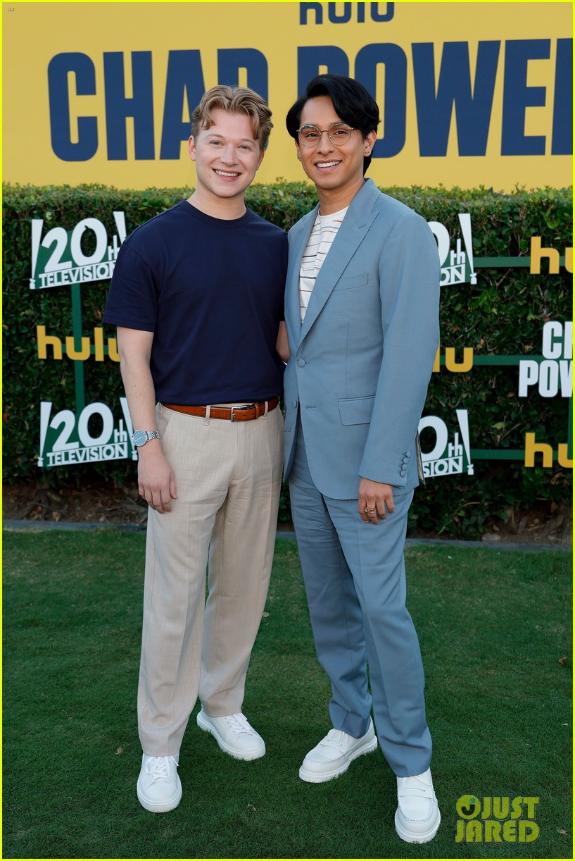 Glen Powell Gets Peyton Manning's Support at 'Chad Powers' Premiere, Talks About His Involvement ...