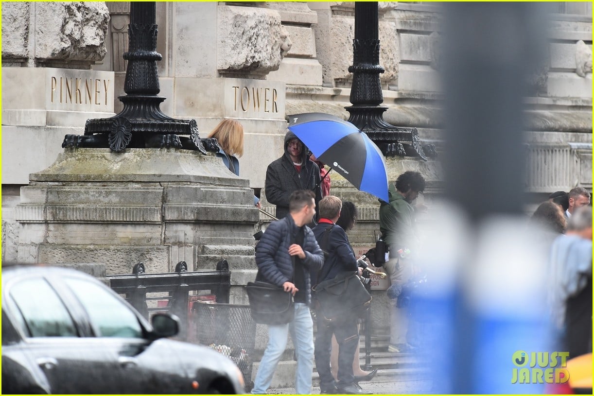 'Clayface' Set Photos: Tom Rhys Harries Seen With Bloodied & Bandaged Face: Photo 5196469 ...