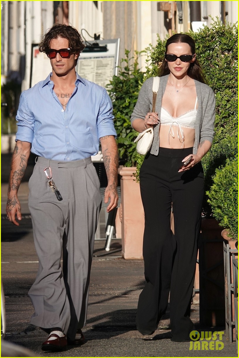 Dove Cameron & Boyfriend Damiano David Step Out for Walk Around Rome ...