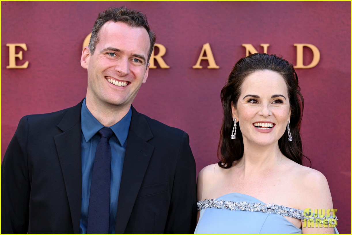 Michelle Dockery Reveals Pregnancy at 'Downton Abbey' Premiere, Expecting First Child with ...