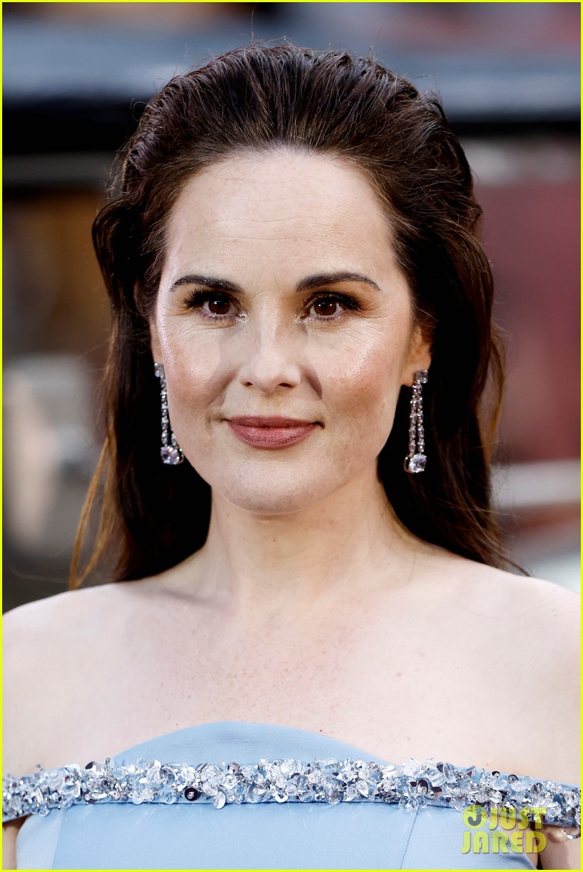 Michelle Dockery Reveals Pregnancy at 'Downton Abbey' Premiere, Expecting First Child with ...