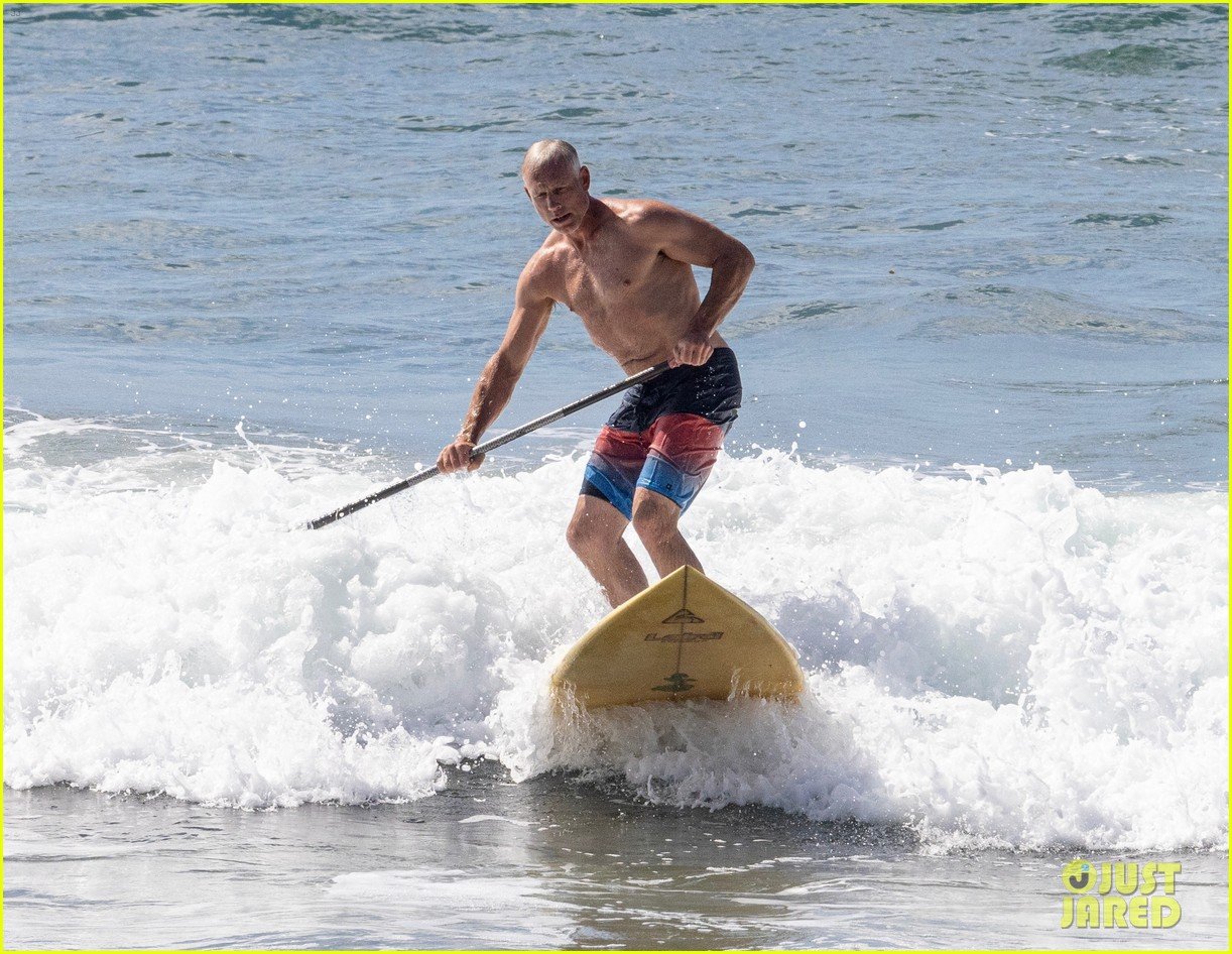 Jessica Simpson's Ex Eric Johnson Spotted Going Shirtless for Paddle ...