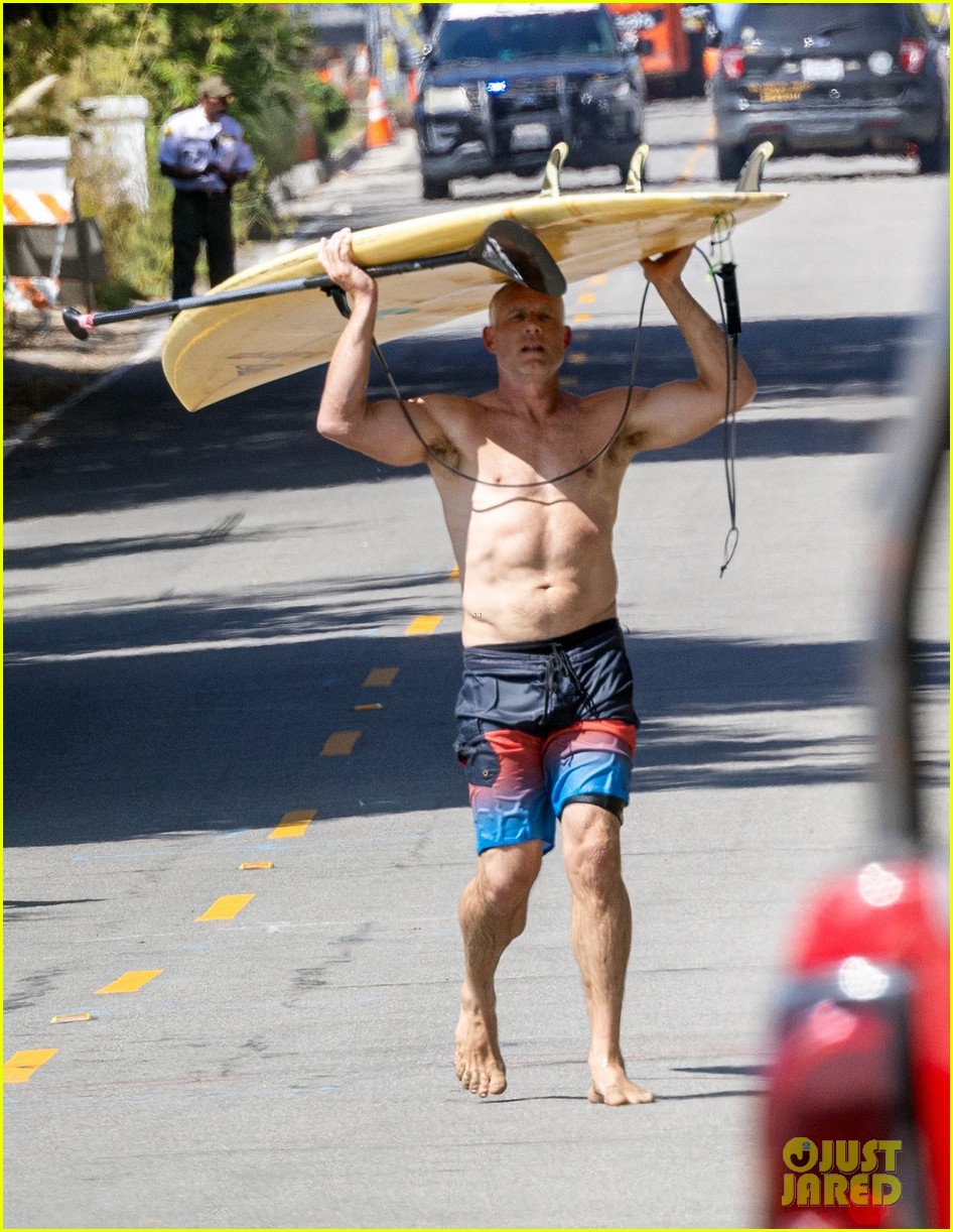 Jessica Simpson's Ex Eric Johnson Spotted Going Shirtless for Paddle ...