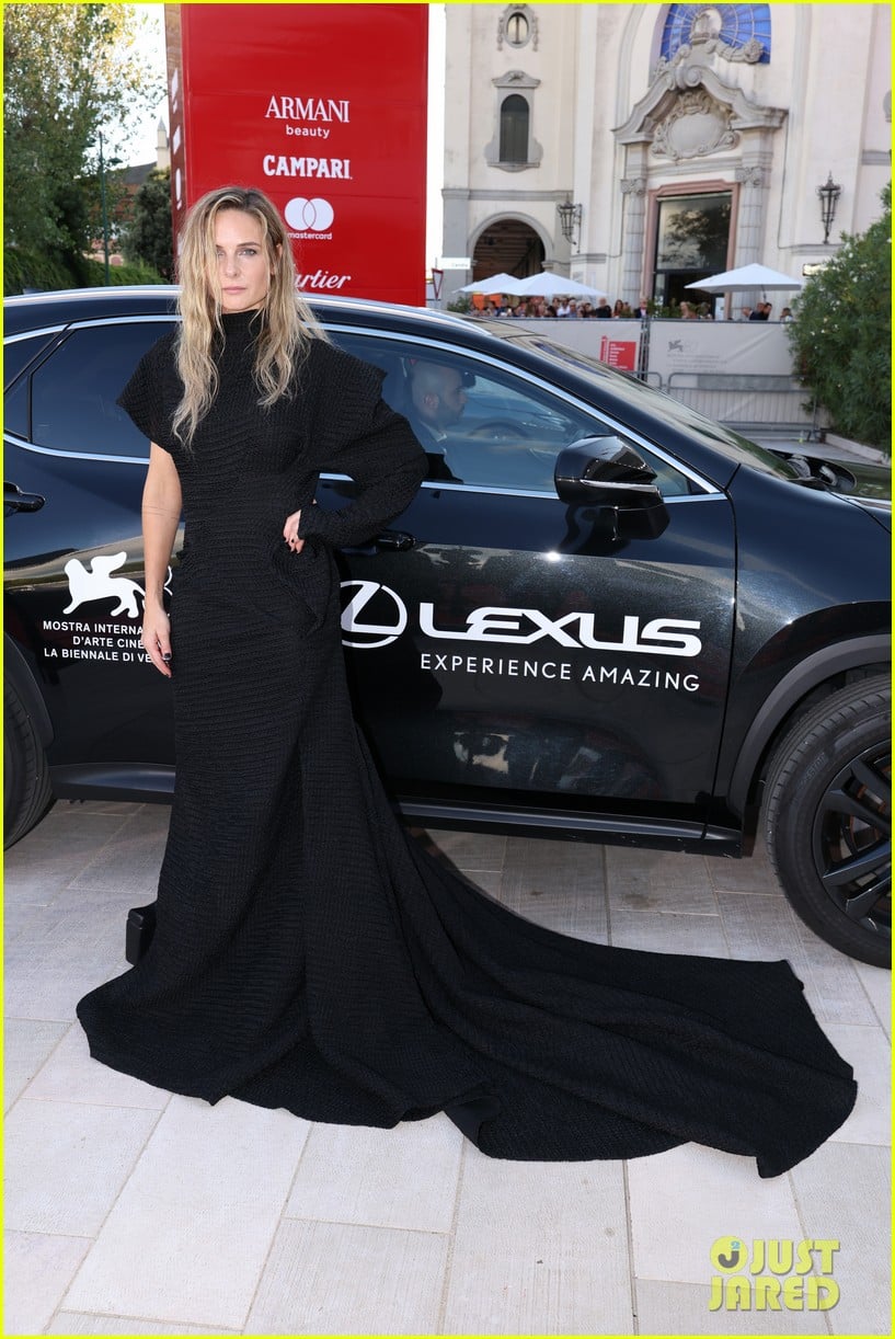 Rebecca Ferguson & Husband Rory St. Clair Gainer Finally Make Red ...