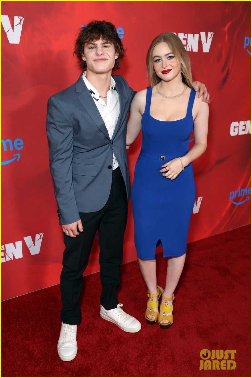 London Thor Shows Off Baby Bump at 'Gen V' Season 2 Premiere With Jaz ...