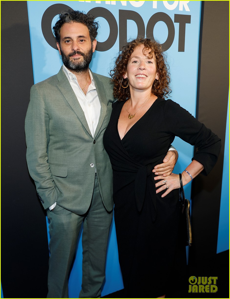 Keanu Reeves Gets Support from Longtime Love Alexandra Grant at Opening ...