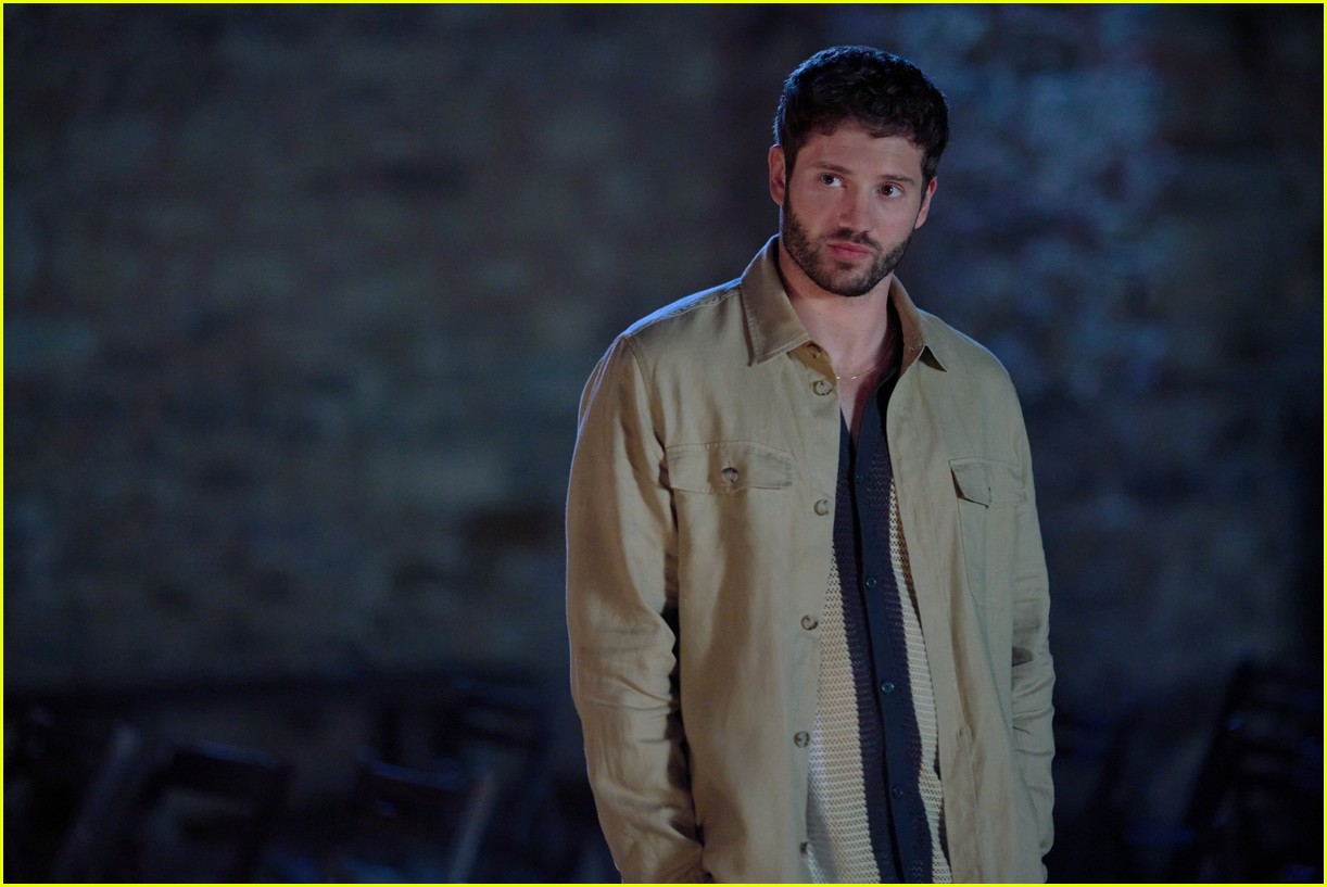 Jonathan Bennett's 'Groomsmen' Movie Is Making Hallmark Channel History with the Network's First ...