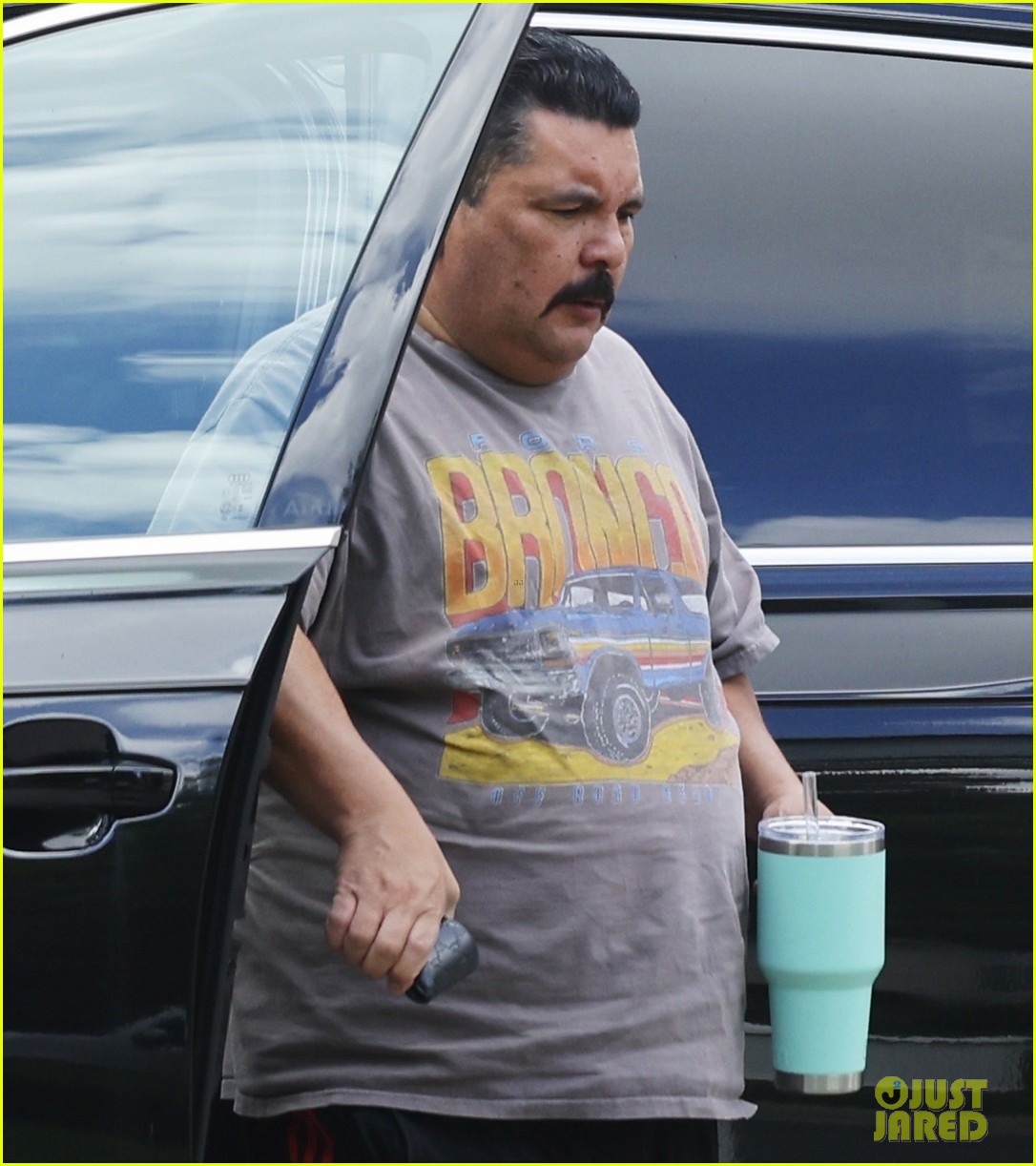 Jimmy Kimmel's Sidekick Guillermo Rodriguez Runs Errands in L.A. Amid ...