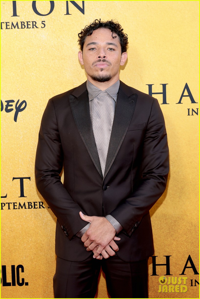 Lin-Manuel Miranda Reunites with Original 'Hamilton' Cast Again to ...