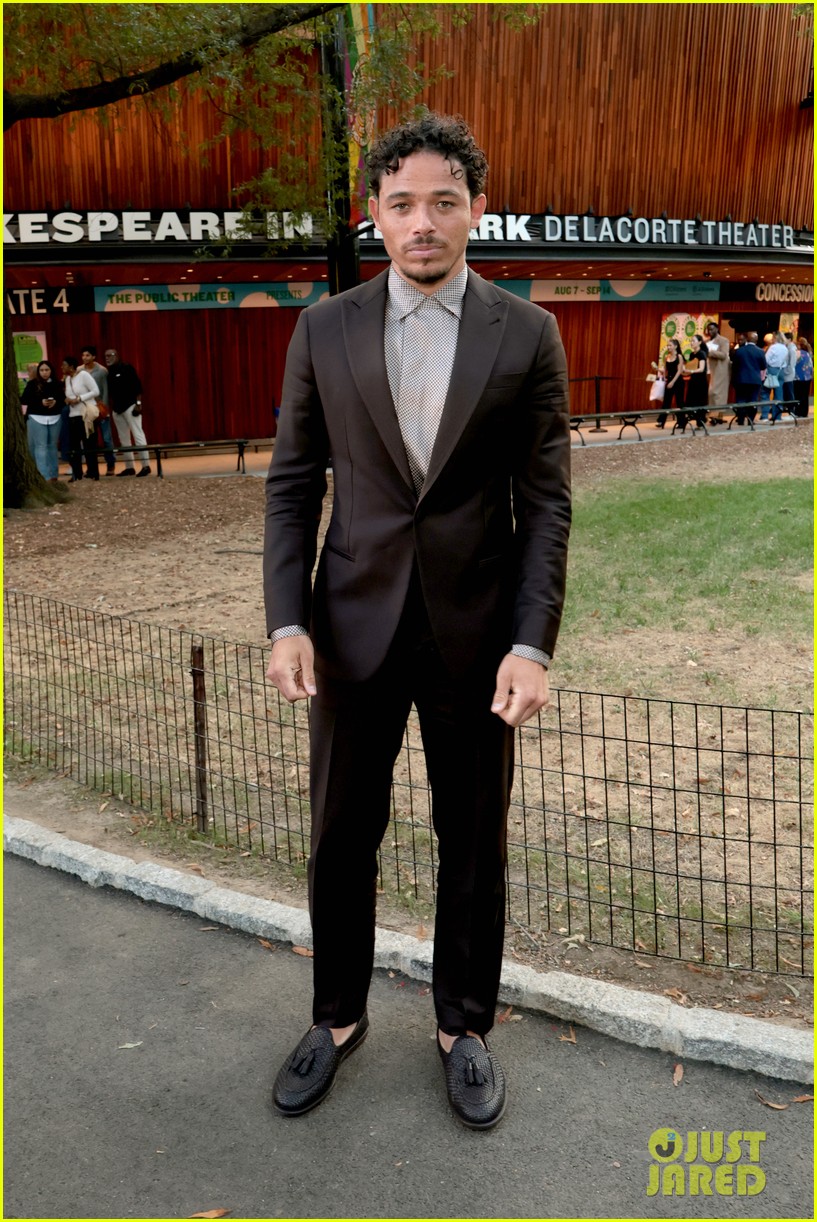 Lin-Manuel Miranda Reunites with Original 'Hamilton' Cast Again to ...