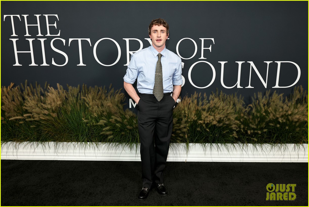 Paul Mescal & Josh O'Connor Attend Premiere for Their Gay Romance Movie ...