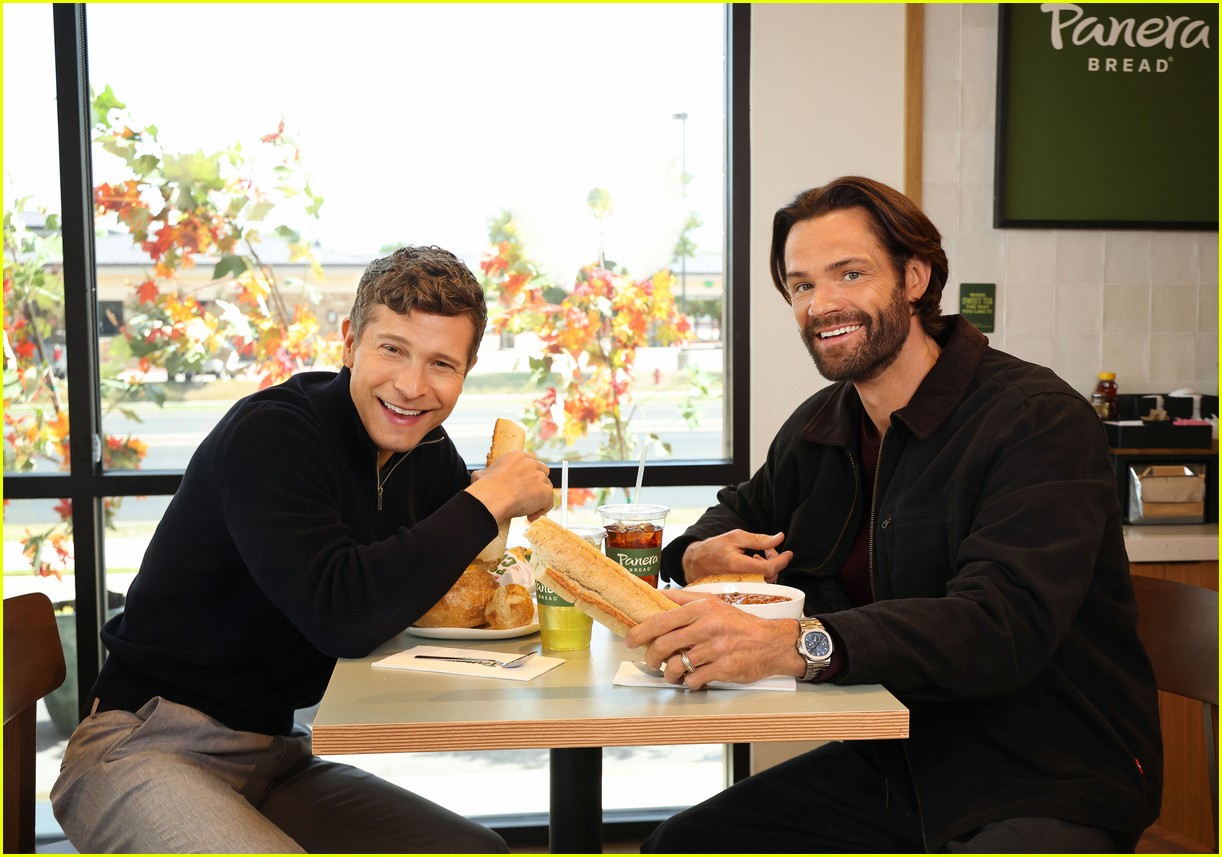 Gilmore Girls' Jared Padalecki & Matt Czuchry Reunite, Years After Playing Rory's Boyfriends ...