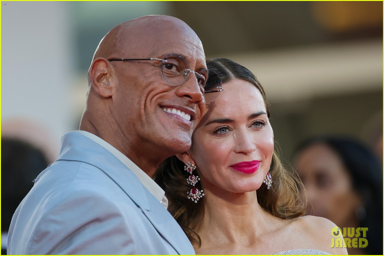 Emily Blunt & Dwayne 'The Rock' Johnson Reunite for 'The Smashing ...