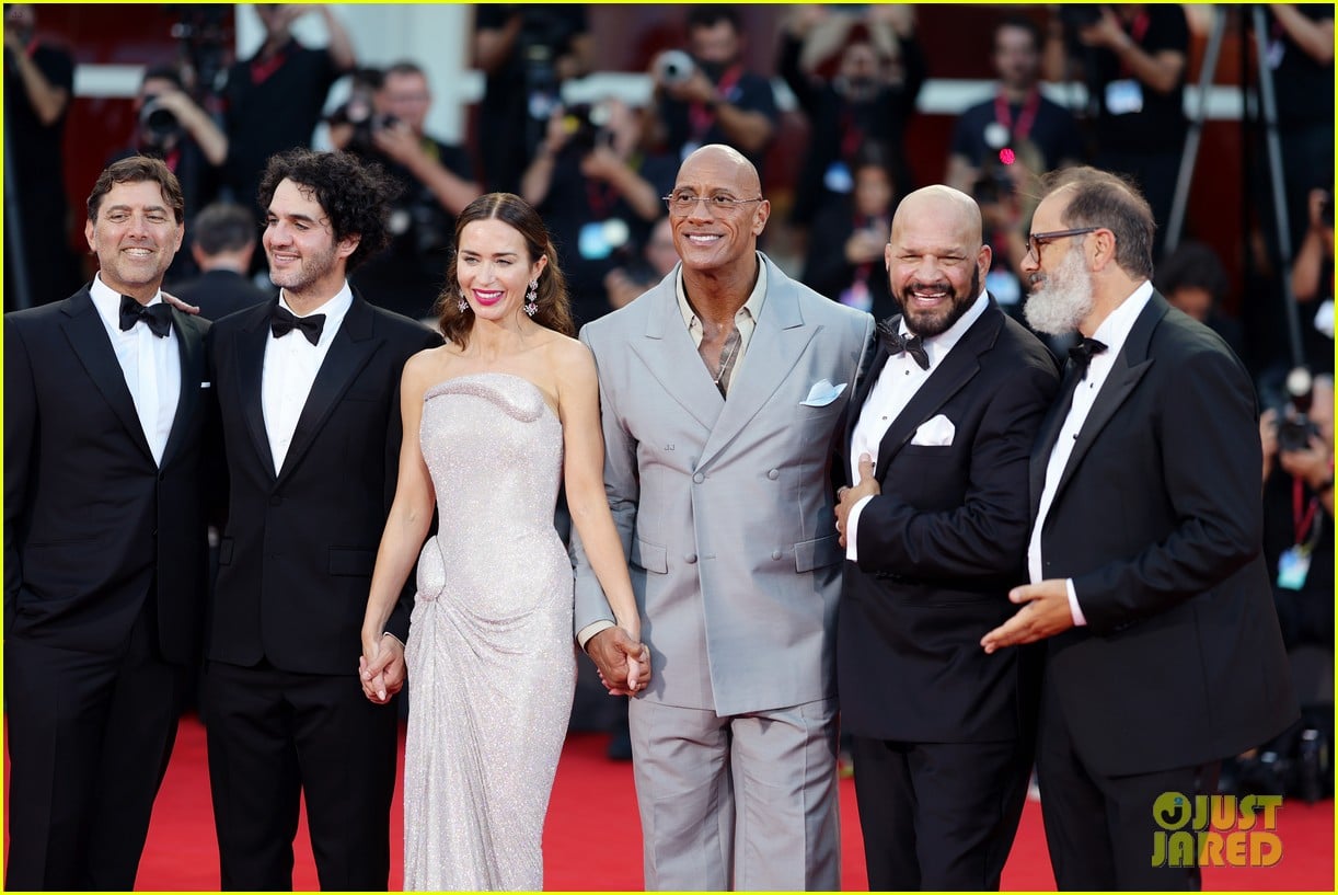 Emily Blunt & Dwayne 'The Rock' Johnson Reunite for 'The Smashing ...