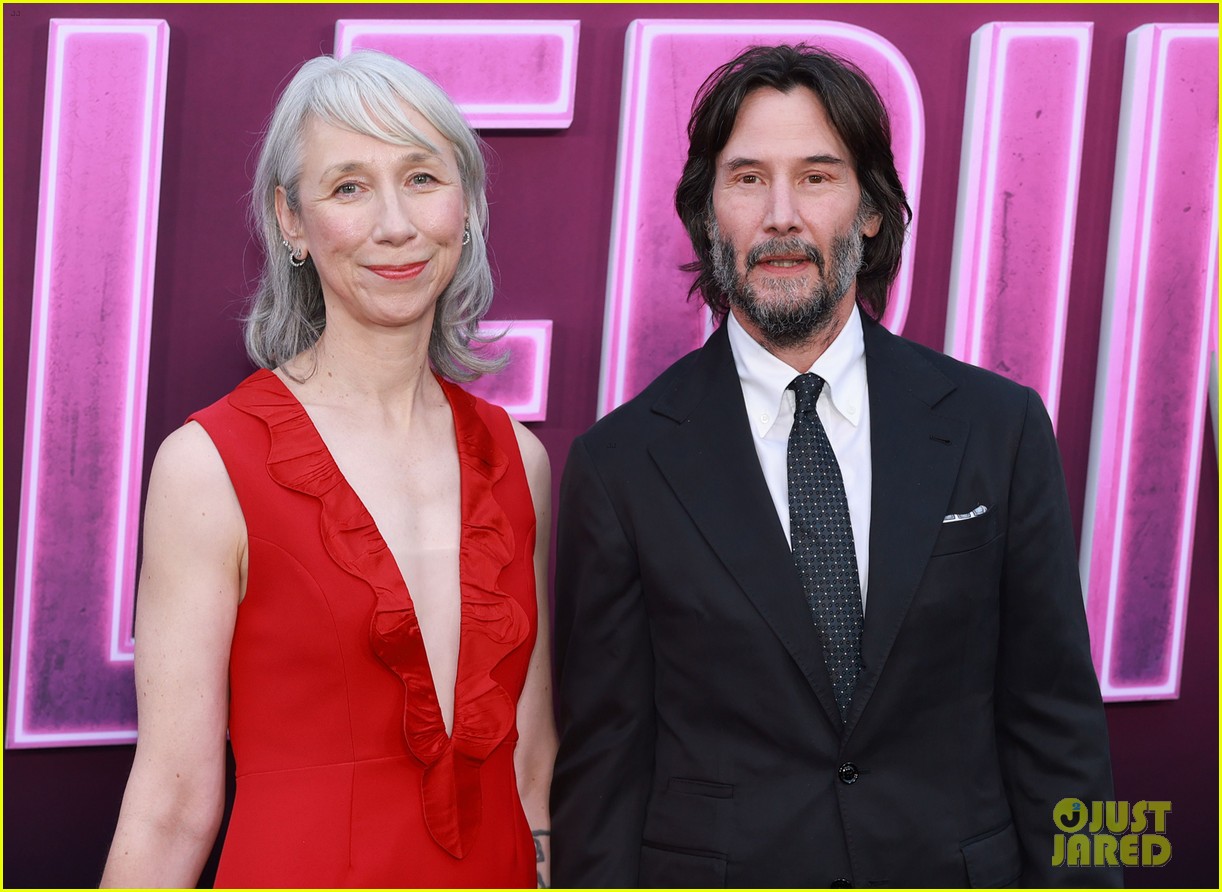 Keanu Reeves' Rep Shuts Down Marriage Rumors After Viral Social Media ...
