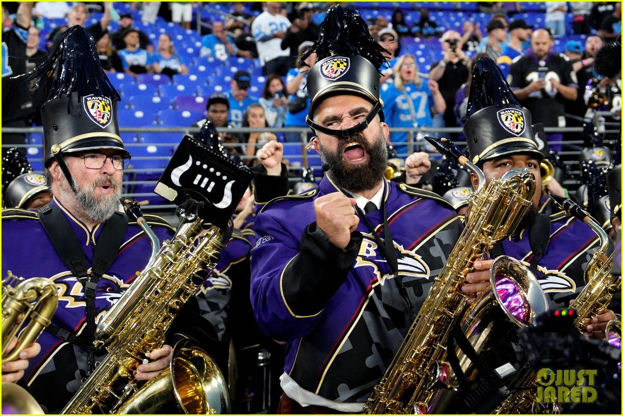 Jason Kelce Plays Saxophone in Surprise Marching Band Appearance at NFL ...