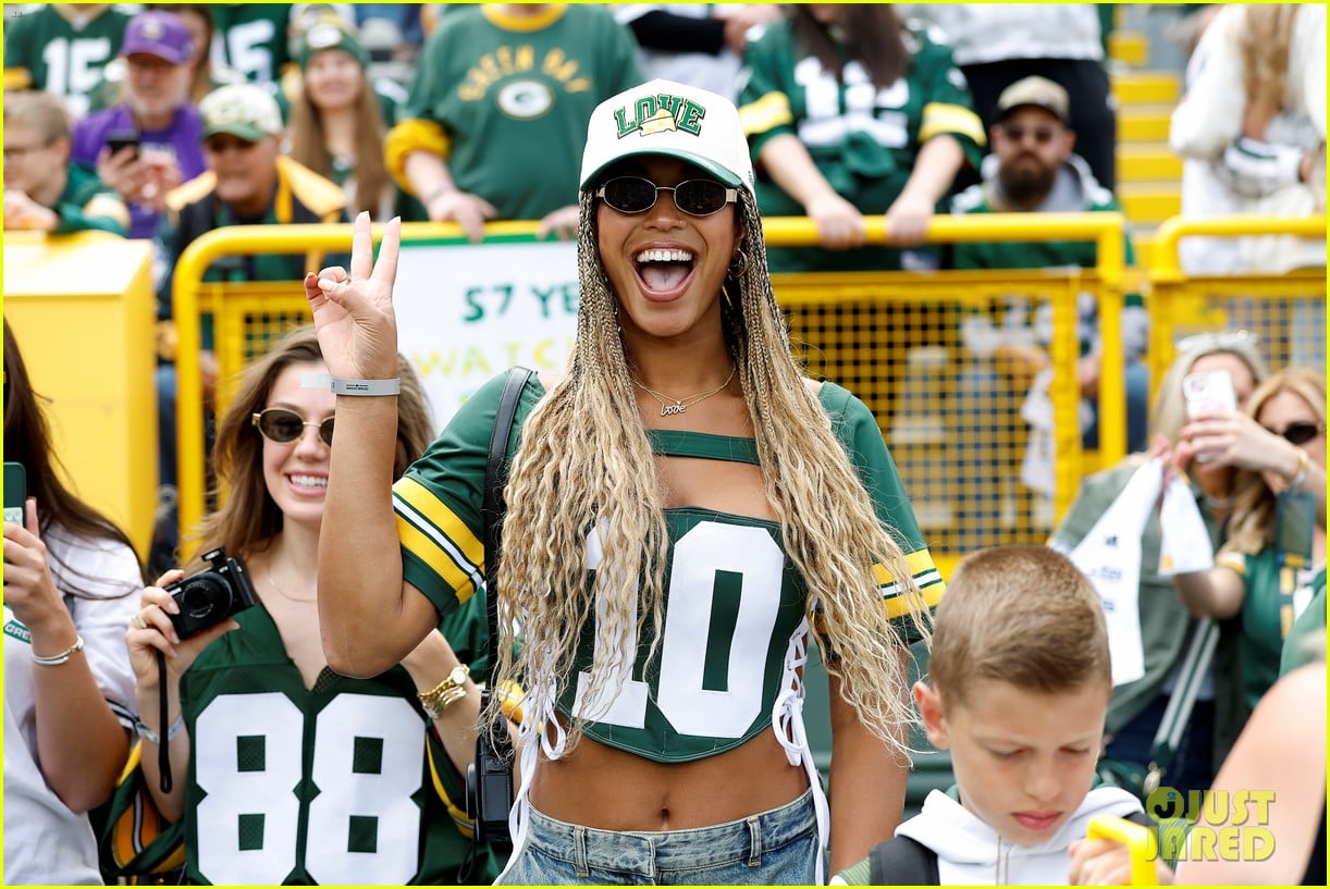 Who Is Jordan Love's Wife? He's Married to Ronika Stone (Photos & Info ...