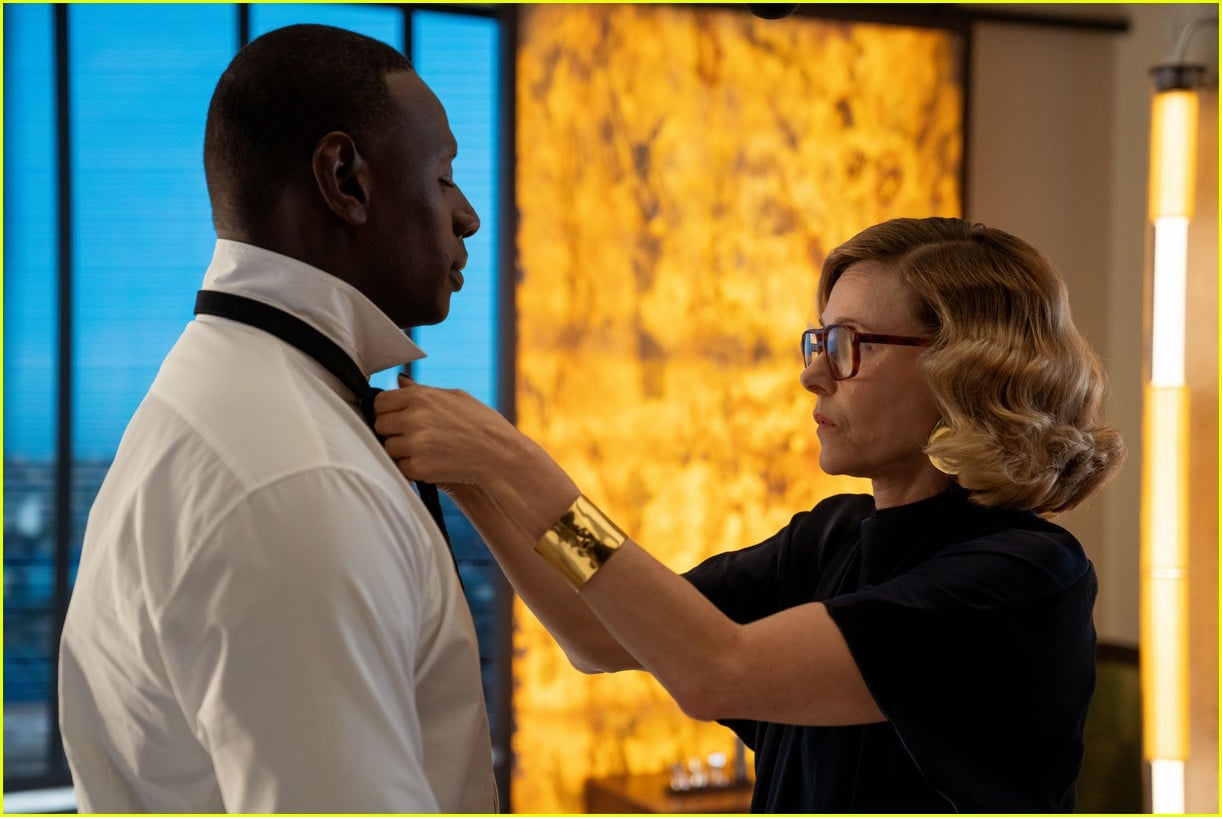 Lupin's Omar Sy Stars in Netflix's New Rom-Com 'French Lover' - Watch ...