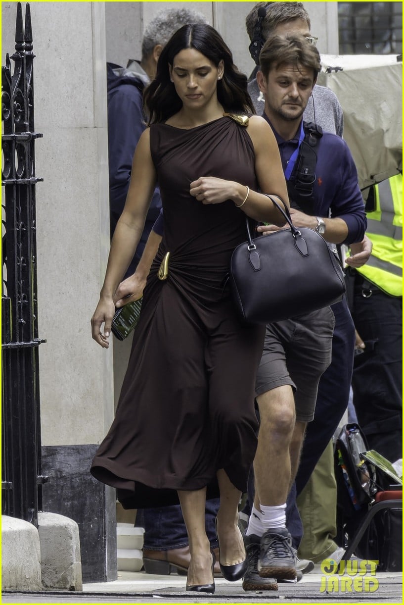 Michael B. Jordan Spotted Filming 'Thomas Crown Affair' Movie with ...