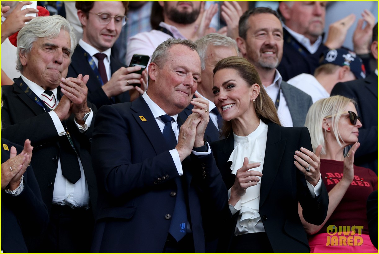 Kate Middleton Seemingly Ditches Blonde Hair Already for Signature ...