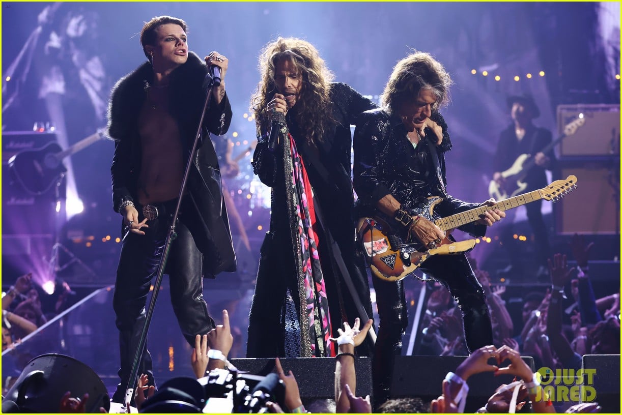 Yungblud, Steven Tyler, & Joe Perry Pay Tribute to Ozzy Osbourne at MTV VMAs 2025 - Watch Now ...