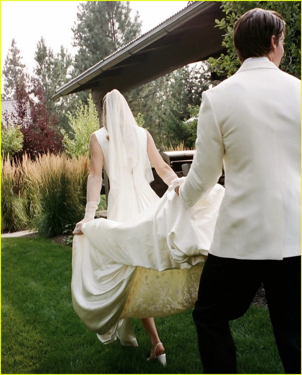Patrick Schwarzenegger & Wife Abby Champion Unveil Wedding Photos, More Details Revealed!: Photo ...